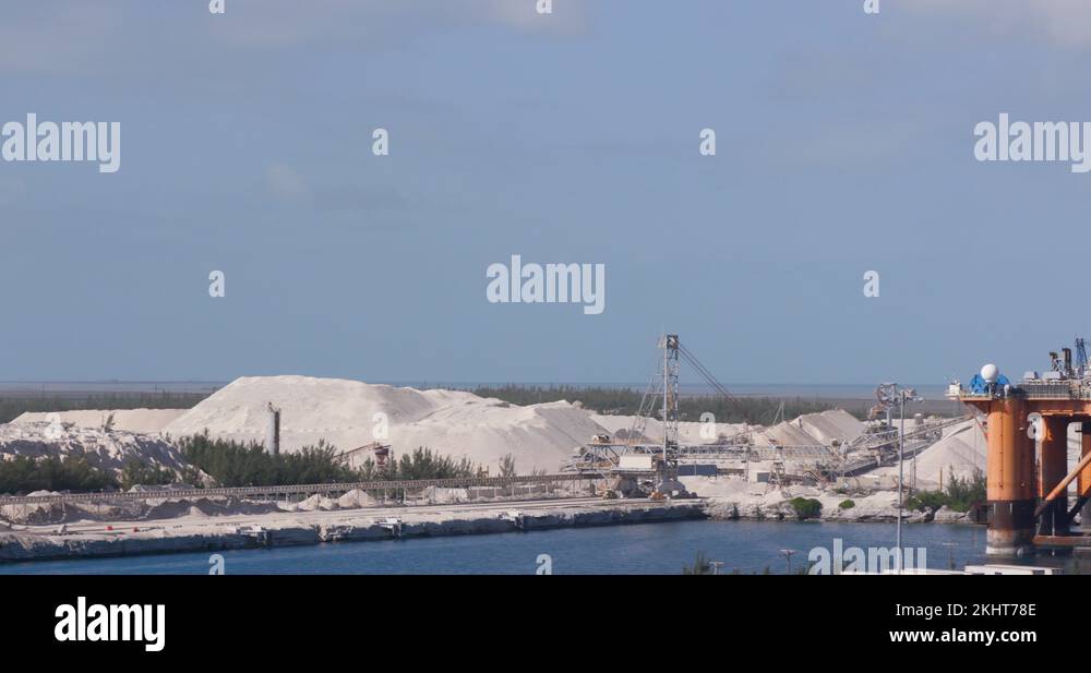 Offshore platform installation Stock Videos & Footage - HD and 4K Video ...