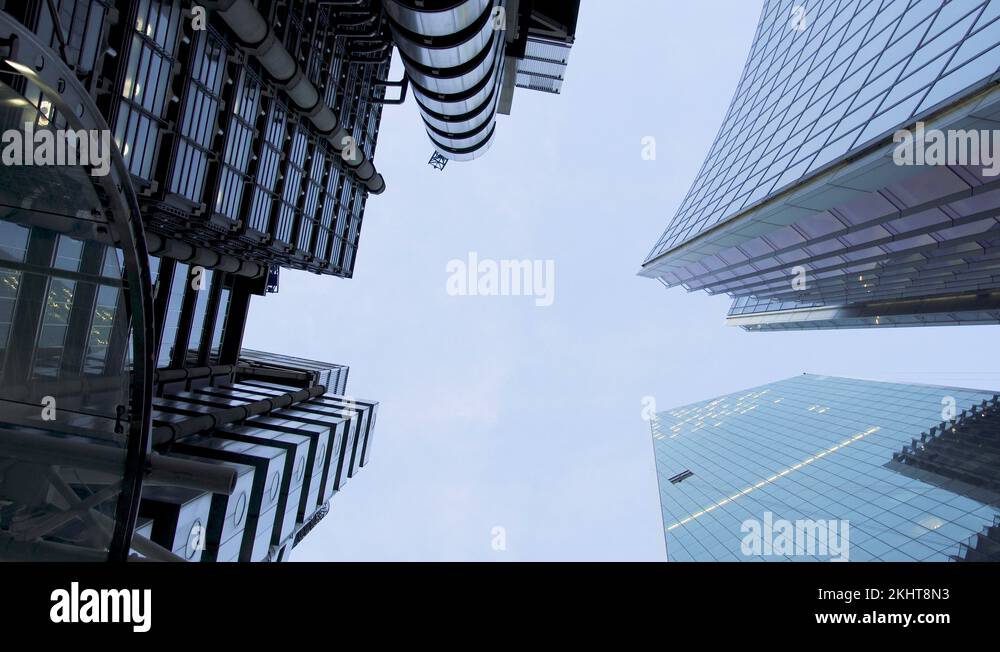 Bottom-up perspective of the Lloyd's modern building in financial ...