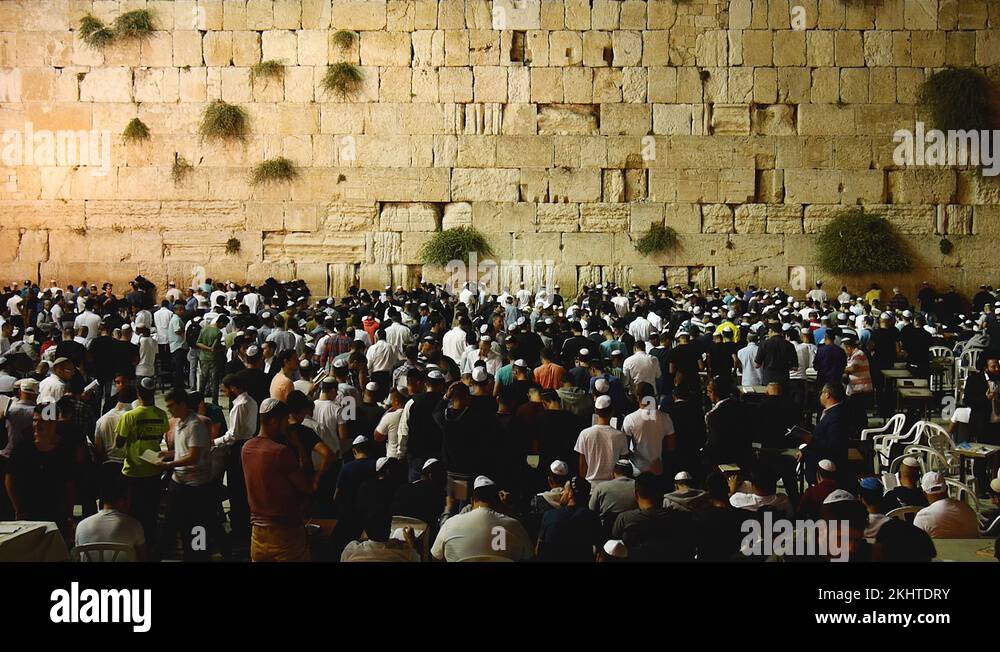 Crowd people praying western wall Stock Videos & Footage - HD and 4K ...