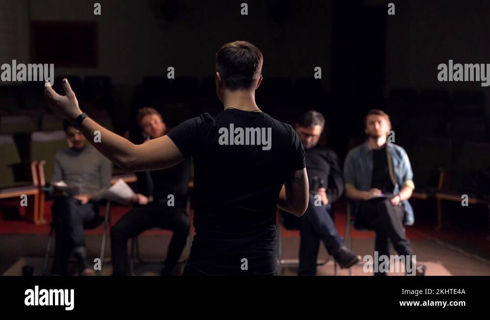 Actors performs Stock Videos & Footage - HD and 4K Video Clips - Alamy