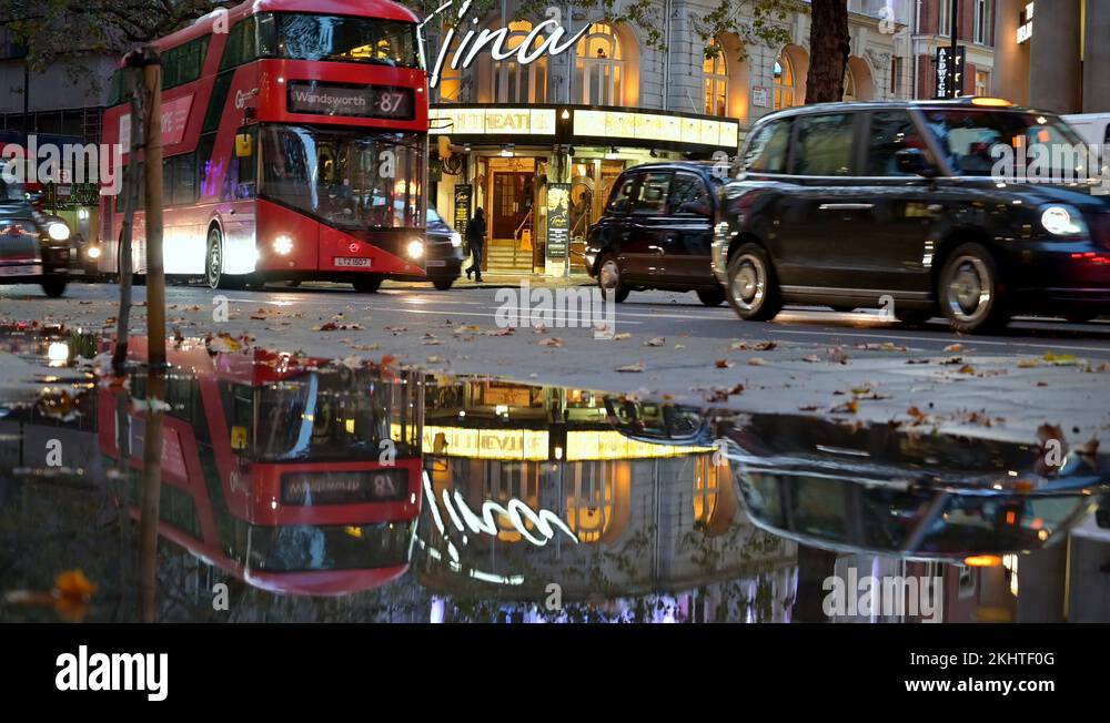 Aldwych bus Stock Videos & Footage - HD and 4K Video Clips - Alamy