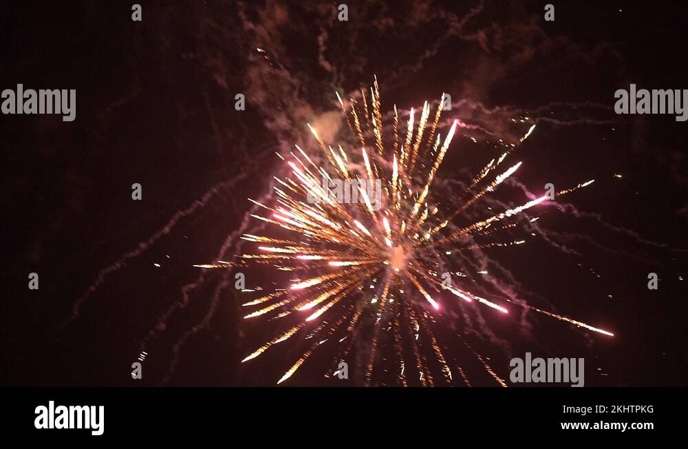 Explosion of fireworks Stock Videos & Footage - HD and 4K Video Clips ...