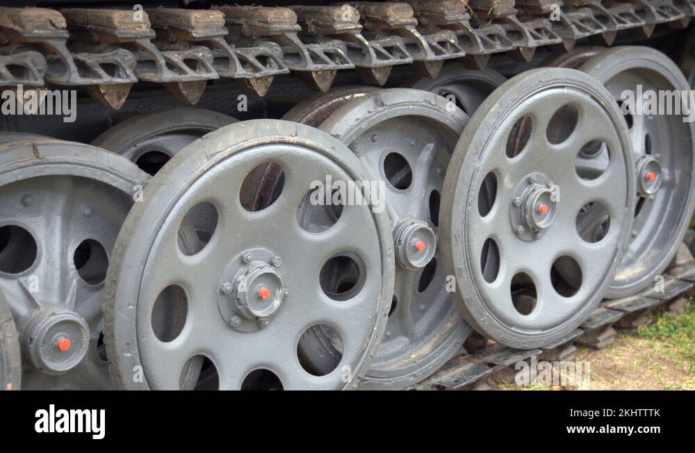 Wwii tracked vehicle Stock Videos & Footage - HD and 4K Video Clips - Alamy