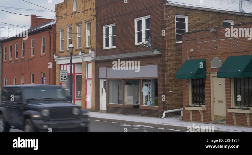 Stores storefronts Stock Videos & Footage - HD and 4K Video Clips - Alamy