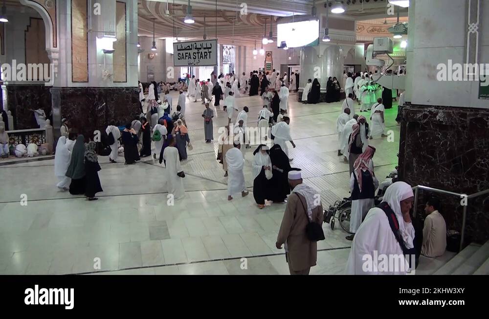 Muslims from all over the world gathered to perform Umrah or Hajj in ...
