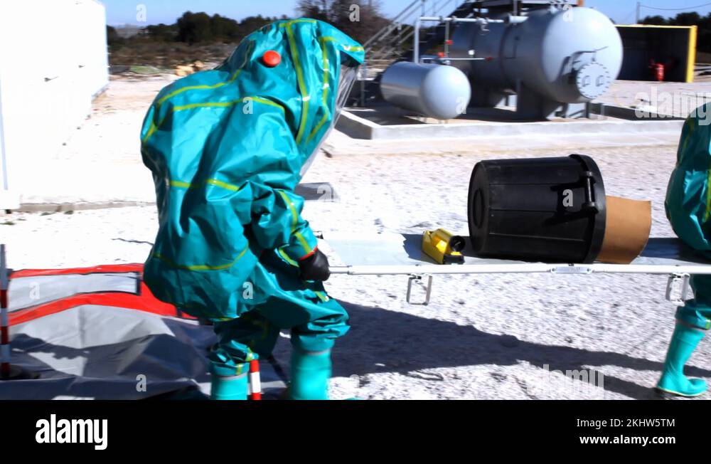 Stretcher for people Stock Videos & Footage - HD and 4K Video Clips - Alamy