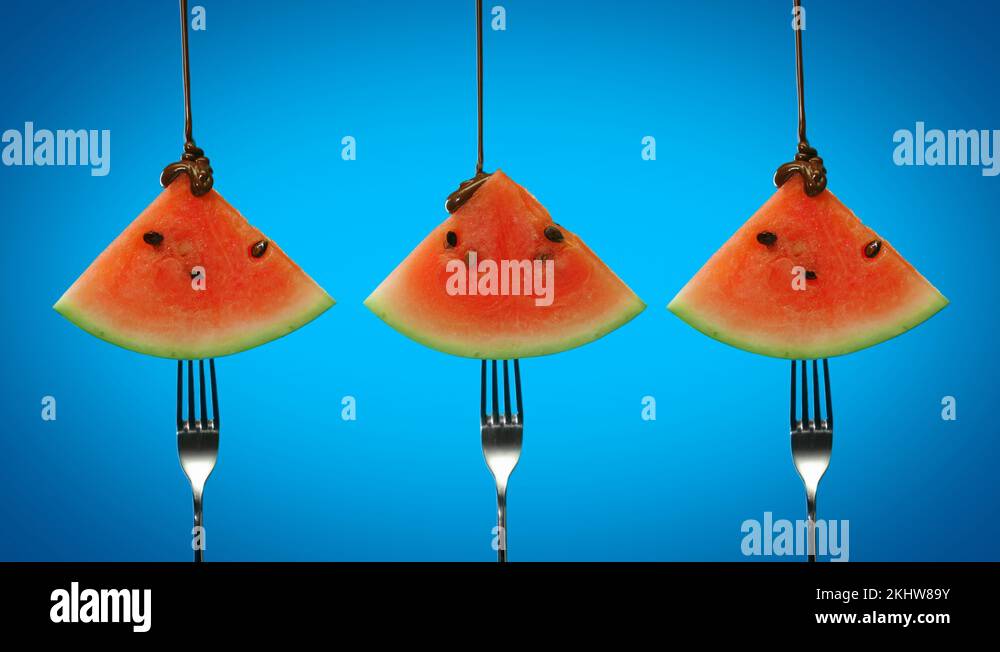 Triangular chocolate Stock Videos & Footage - HD and 4K Video Clips - Alamy