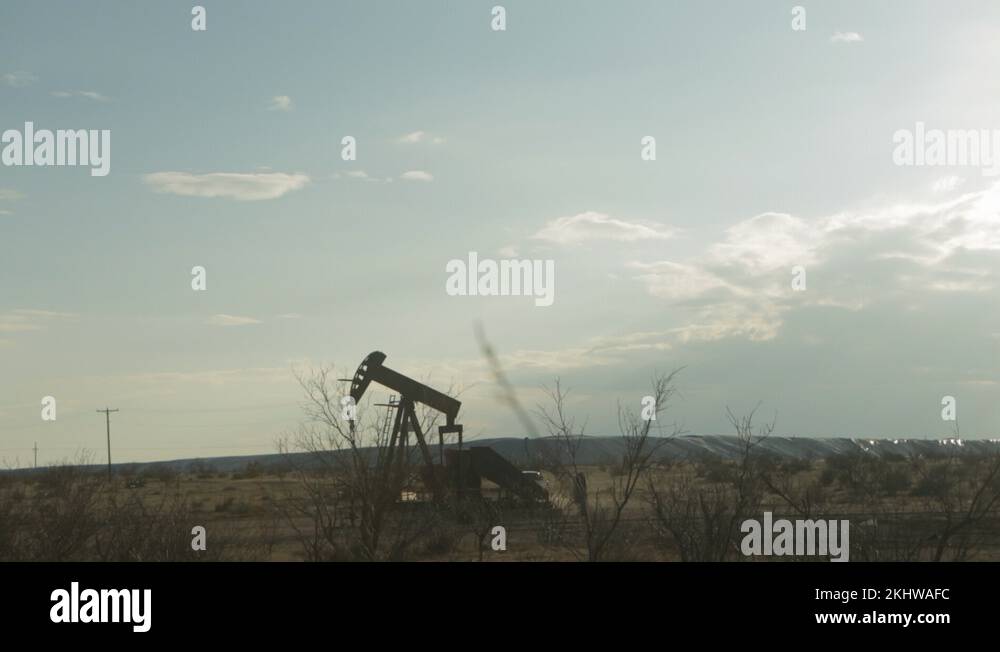Texas shale gas Stock Videos & Footage - HD and 4K Video Clips - Alamy