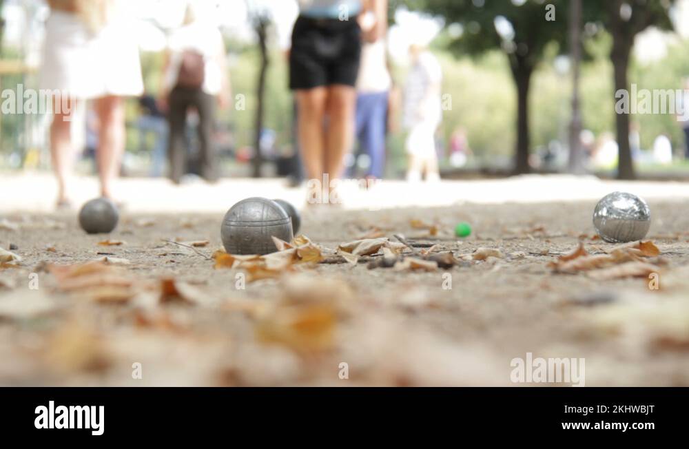 Boule boules Stock Videos & Footage - HD and 4K Video Clips - Alamy