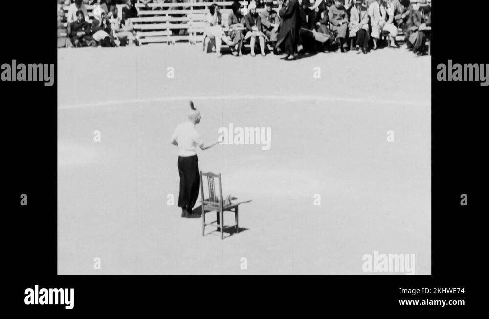 Ancient Chinese Field Game Of Jianzi Revived By Athletes At National ...
