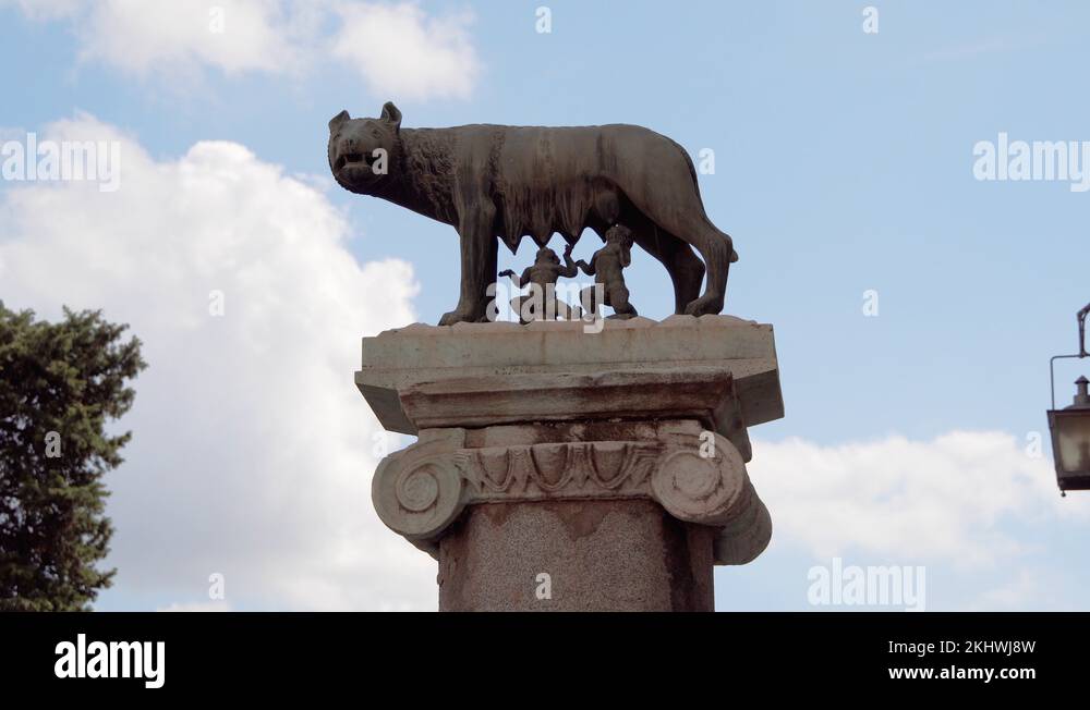 Romulus and remus statue rome Stock Videos & Footage - HD and 4K Video ...