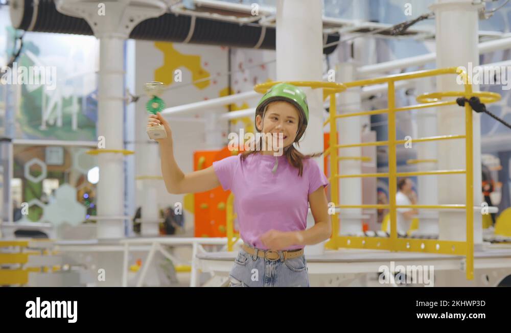 Winning first prize Stock Videos & Footage - HD and 4K Video Clips - Alamy