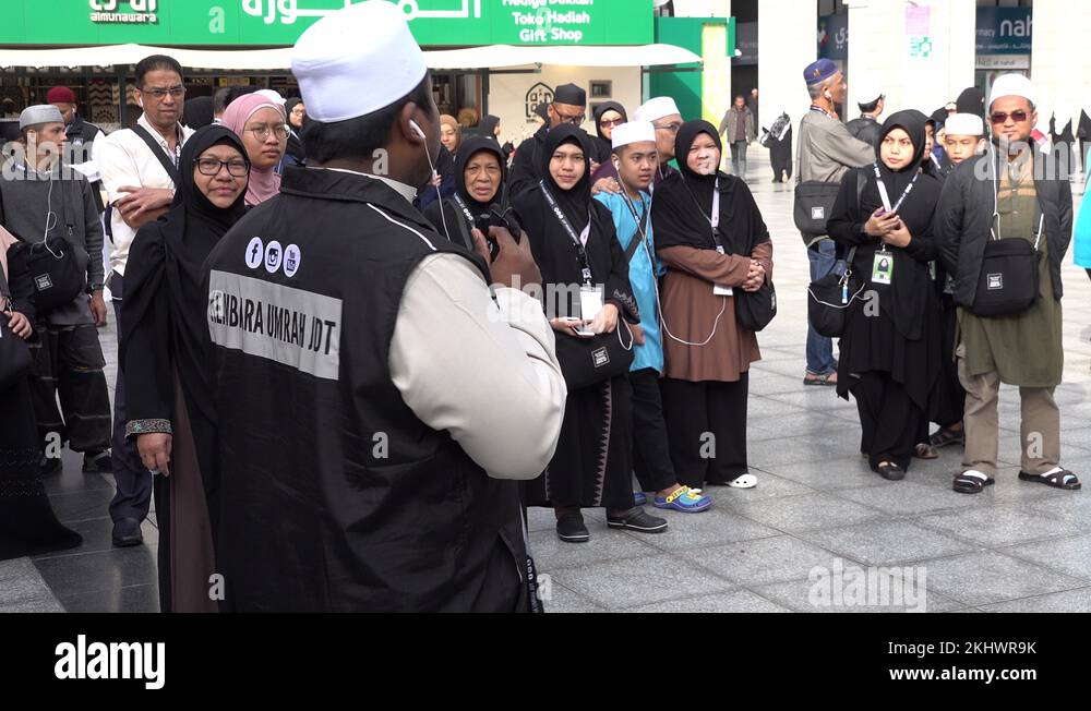 Pilgrims tour Stock Videos & Footage - HD and 4K Video Clips - Alamy