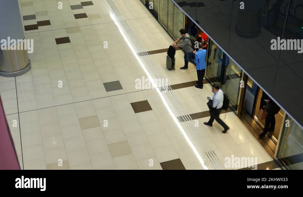 Automated people mover system Stock Videos & Footage - HD and 4K Video ...