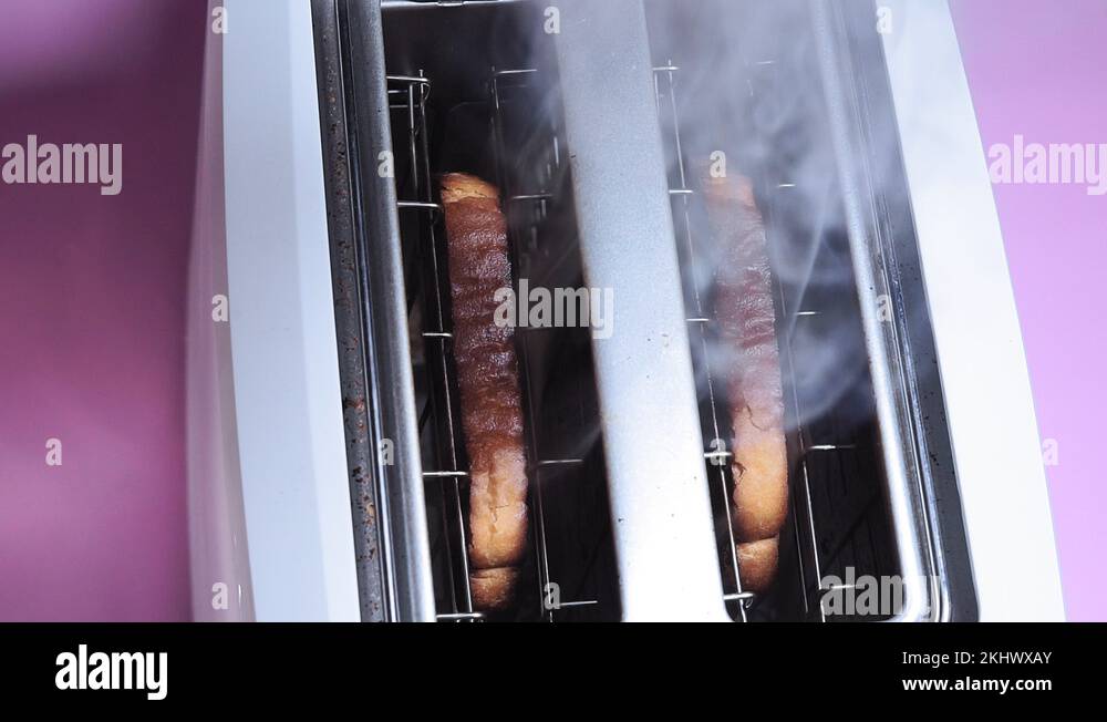 Toaster fire Stock Videos & Footage - HD and 4K Video Clips - Alamy