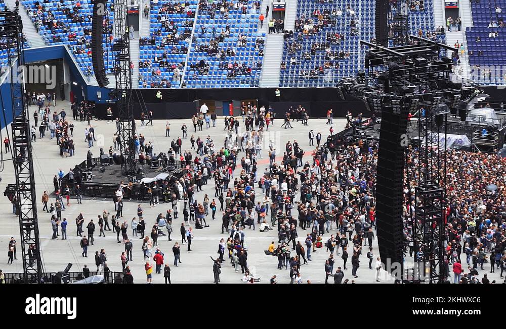 Crowd concert stadium Stock Videos & Footage - HD and 4K Video Clips ...