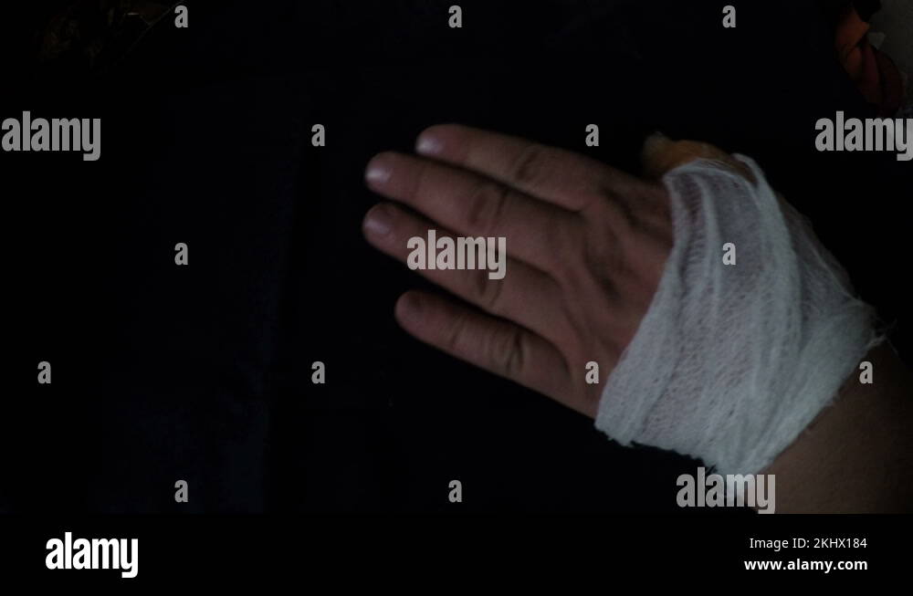 Bandaged body Stock Videos & Footage - HD and 4K Video Clips - Alamy