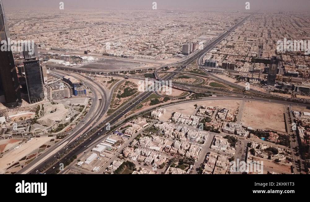 Riyadh traffic Stock Videos & Footage - HD and 4K Video Clips - Alamy