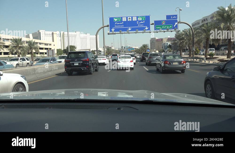 Traffic riyadh Stock Videos & Footage - HD and 4K Video Clips - Alamy
