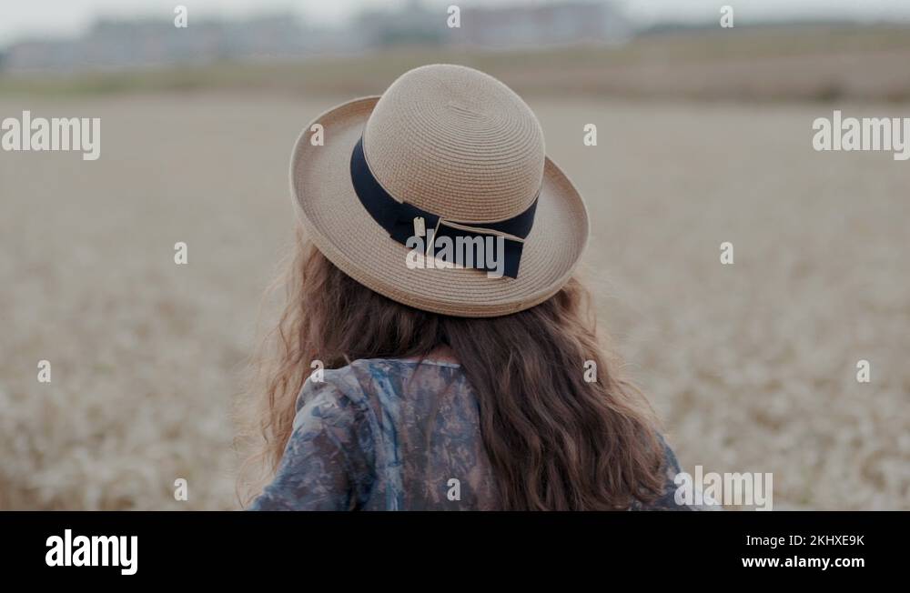 Feel long haired Stock Videos & Footage - HD and 4K Video Clips - Alamy