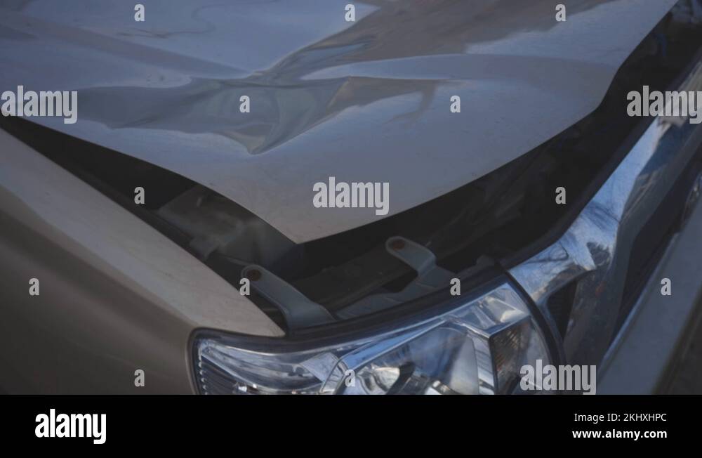 Vehicle hoods Stock Videos & Footage - HD and 4K Video Clips - Alamy
