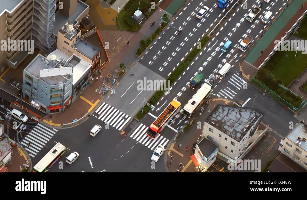 Buses in japan Stock Videos & Footage - HD and 4K Video Clips - Alamy