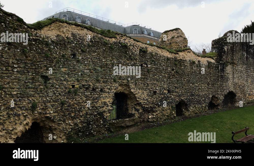 Reading Abbey Ruins and Reading Prison - pan Stock Video Footage - Alamy