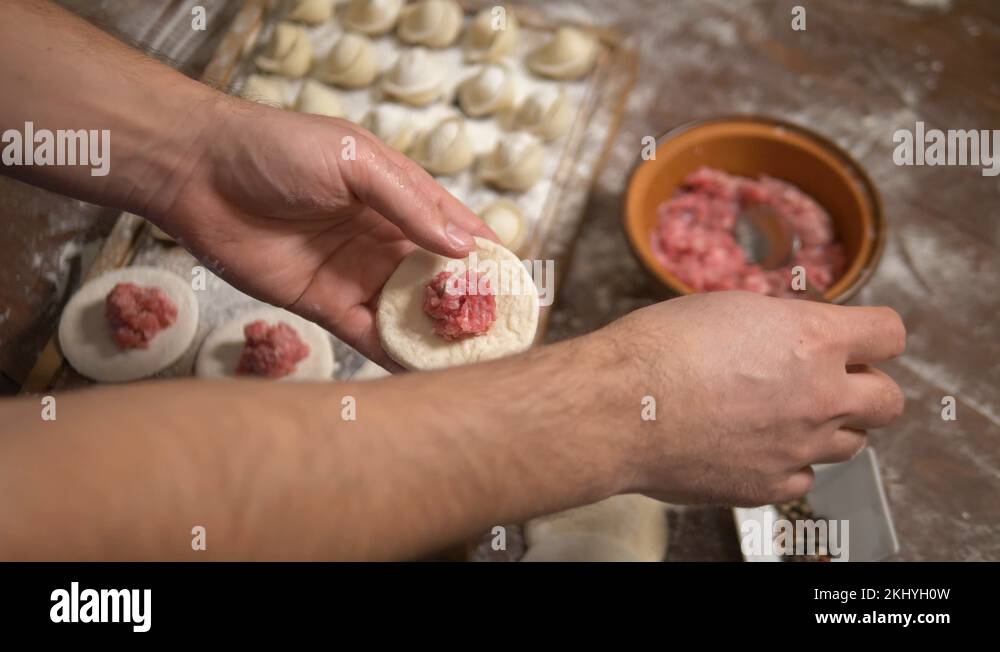 Sculpt dumpling Stock Videos & Footage - HD and 4K Video Clips - Alamy