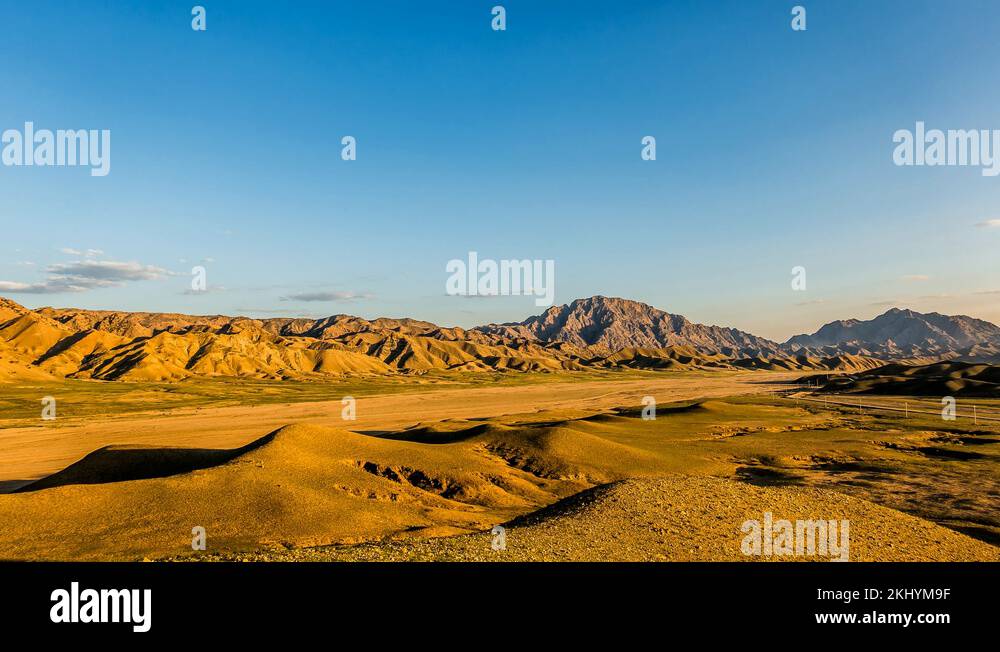 4K Timelapse Of Wind Eroded Landforms In Inner Mongolia,China.Asia ...