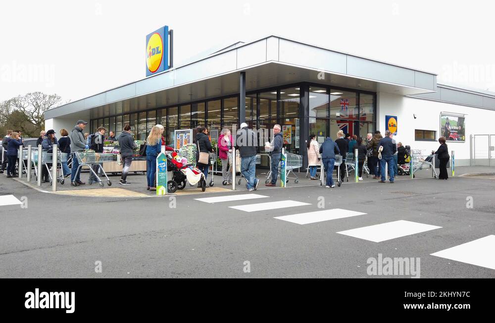 Lidl supermarket queue Stock Videos & Footage - HD and 4K Video Clips ...