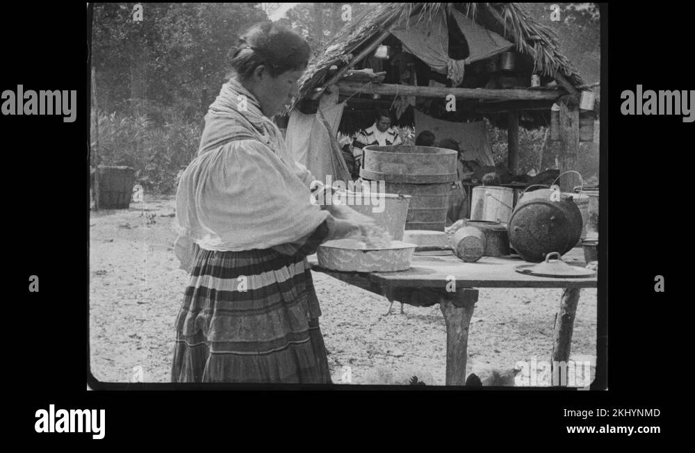 Seminole indian food Stock Videos & Footage - HD and 4K Video Clips - Alamy