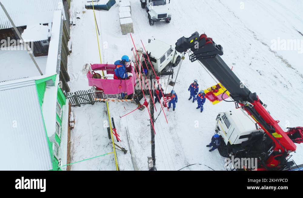 Broken power lines Stock Videos & Footage - HD and 4K Video Clips - Alamy