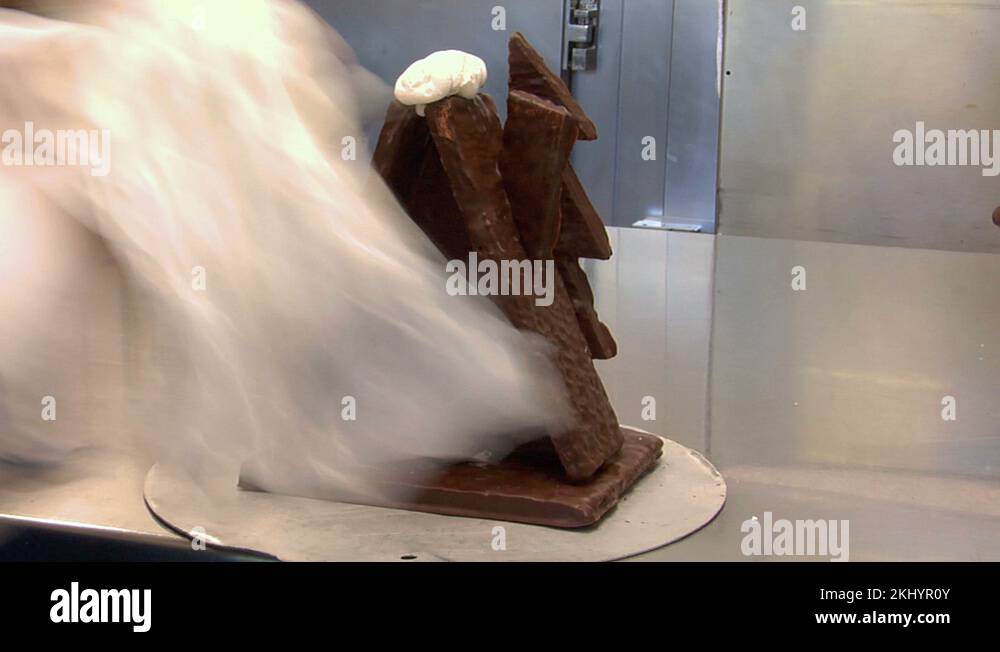 10806 Stock Videos & Footage - HD and 4K Video Clips - Alamy