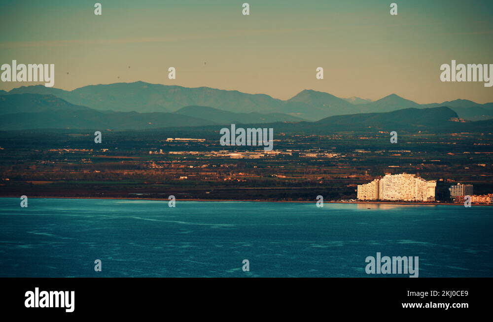 Bay of roses bay Stock Videos & Footage - HD and 4K Video Clips - Alamy