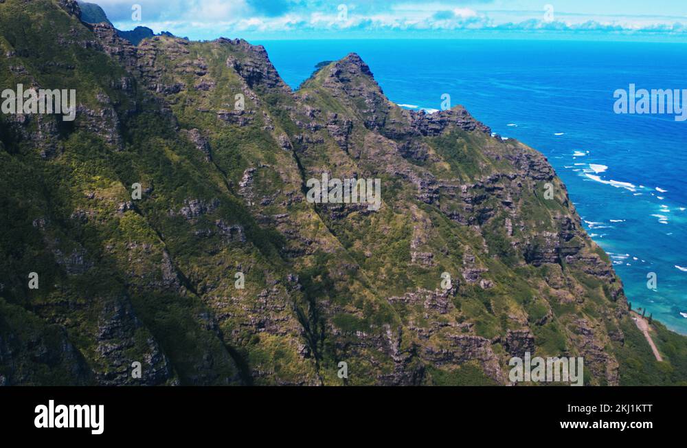 Cinematic Aerial of Oahu Island in Hawaii, edge of the world Stock ...