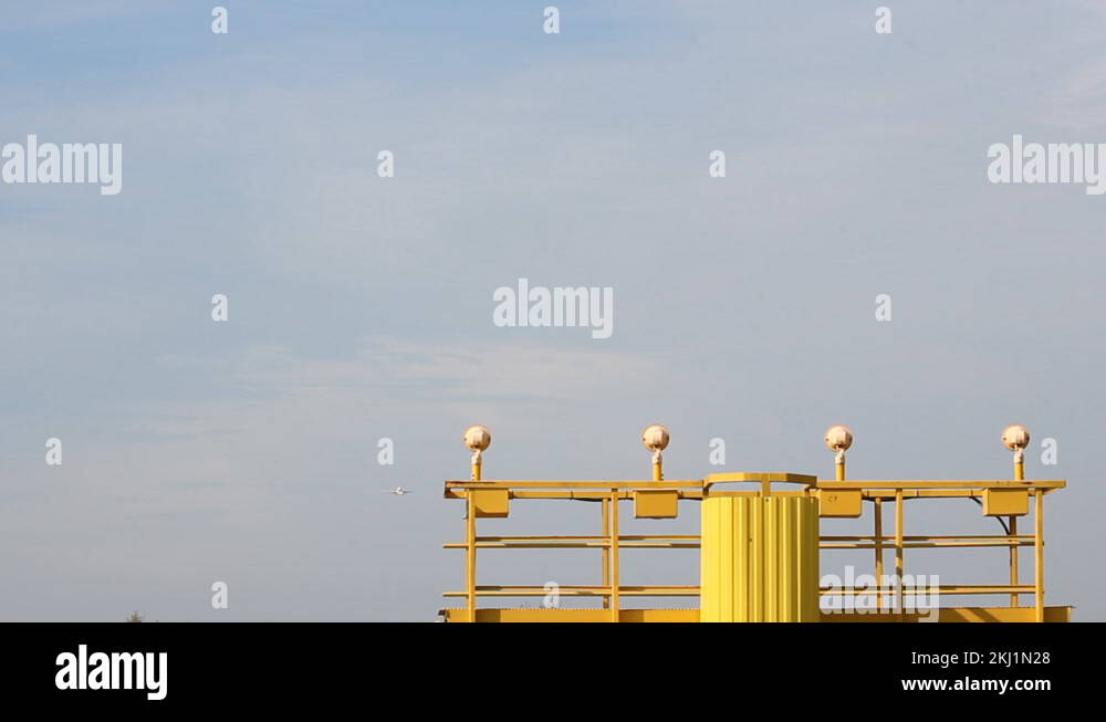 Runway lights Stock Videos & Footage - HD and 4K Video Clips - Alamy
