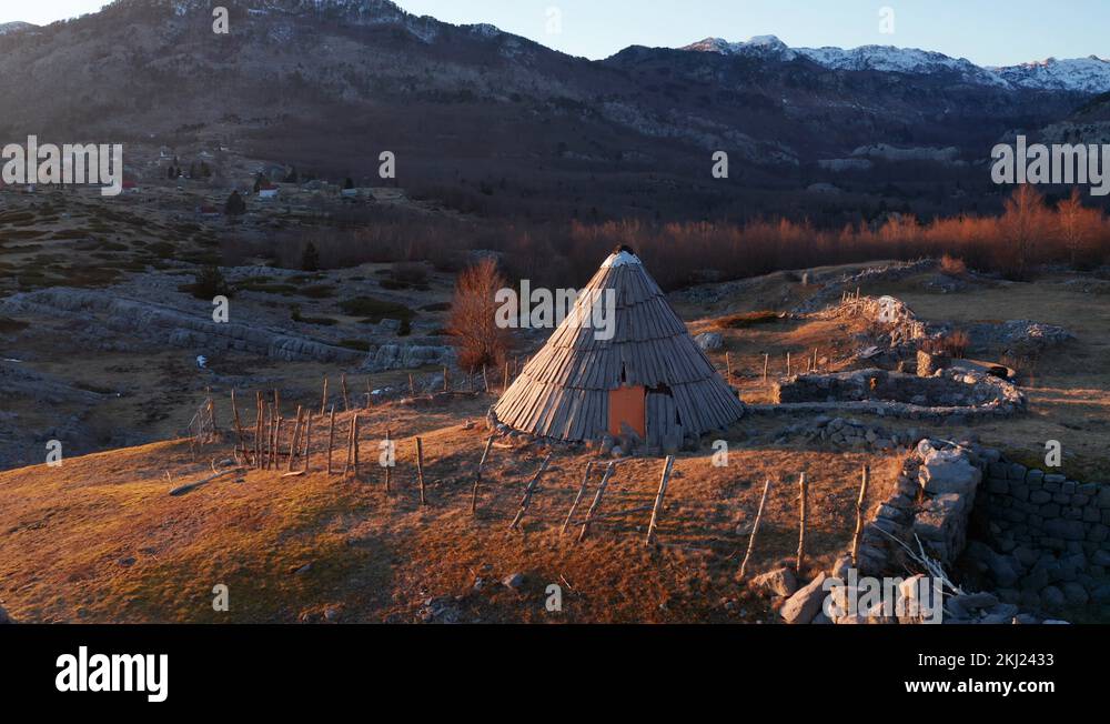 Conical hut Stock Videos & Footage - HD and 4K Video Clips - Alamy