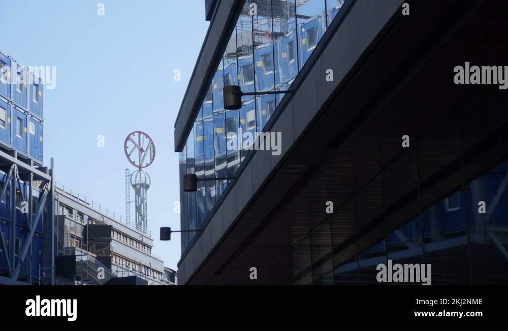 Spinning sign Stock Videos & Footage - HD and 4K Video Clips - Alamy