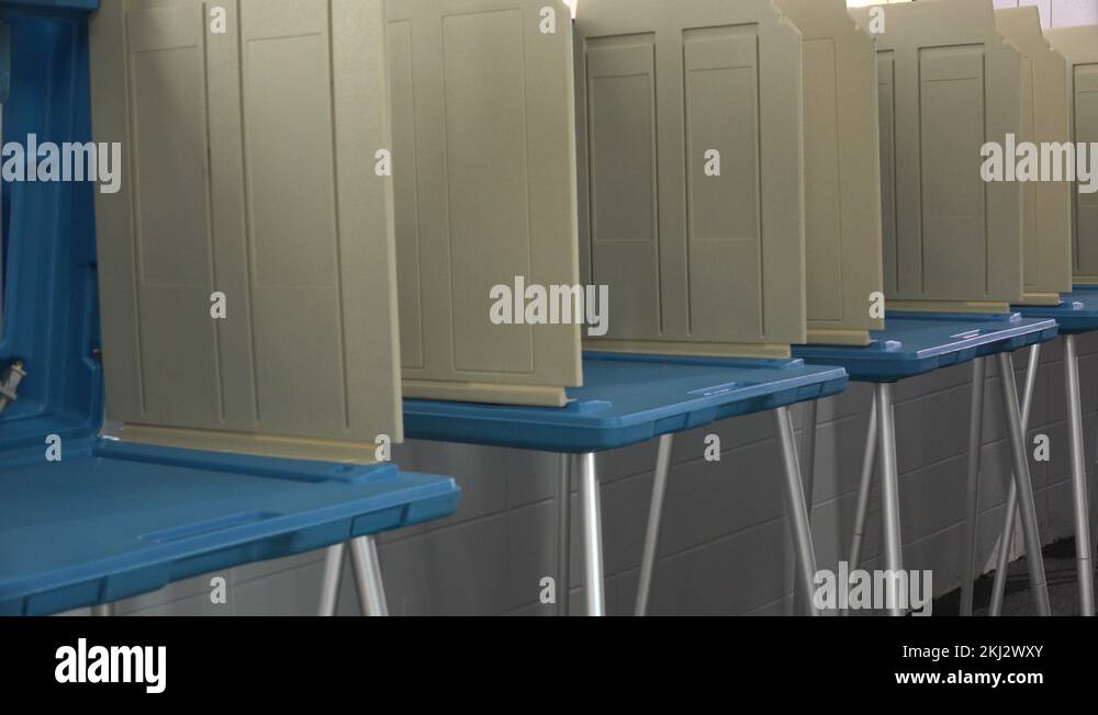 Empty booths Stock Videos & Footage - HD and 4K Video Clips - Alamy