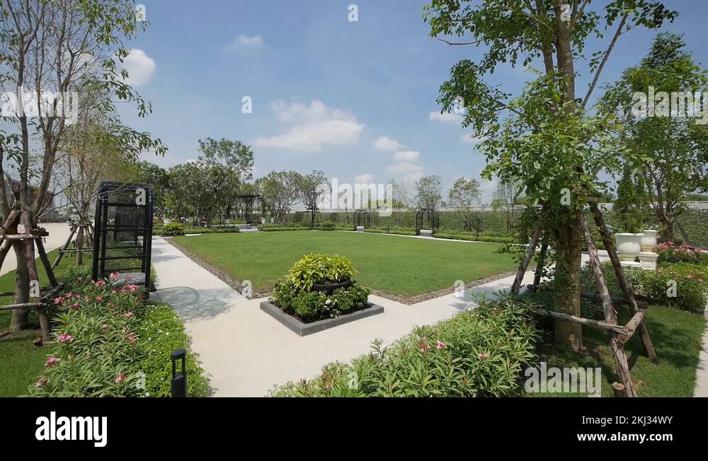 Modern garden landscaping Stock Videos & Footage - HD and 4K Video ...