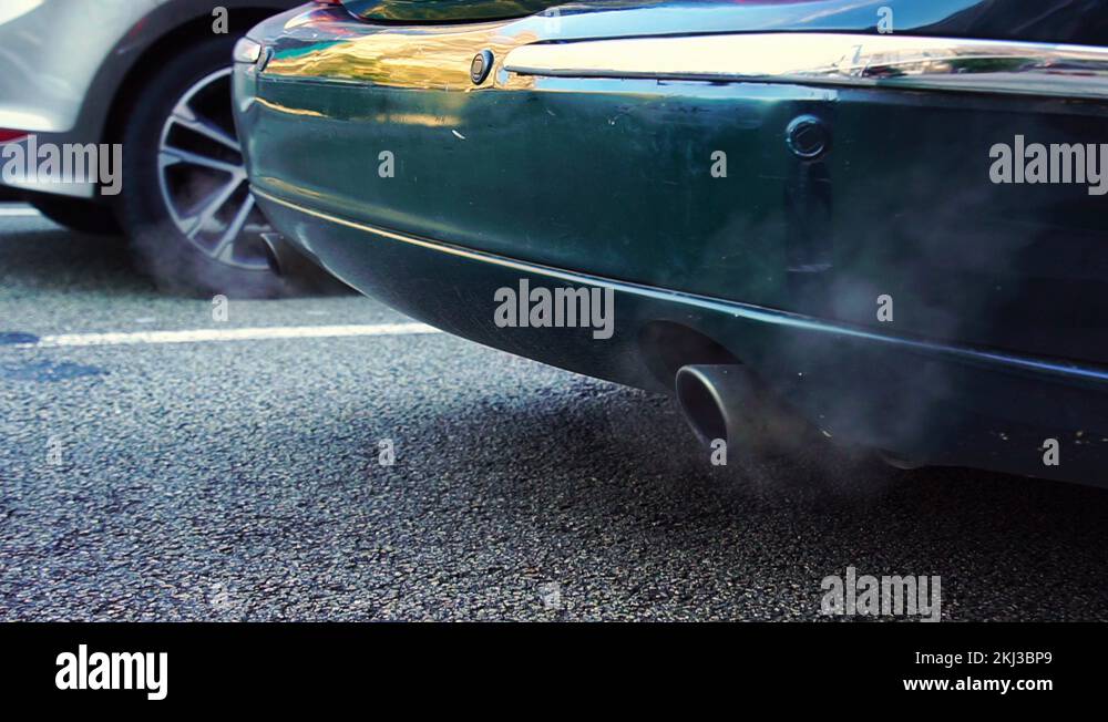 Combustion vehicles Stock Videos & Footage - HD and 4K Video Clips - Alamy