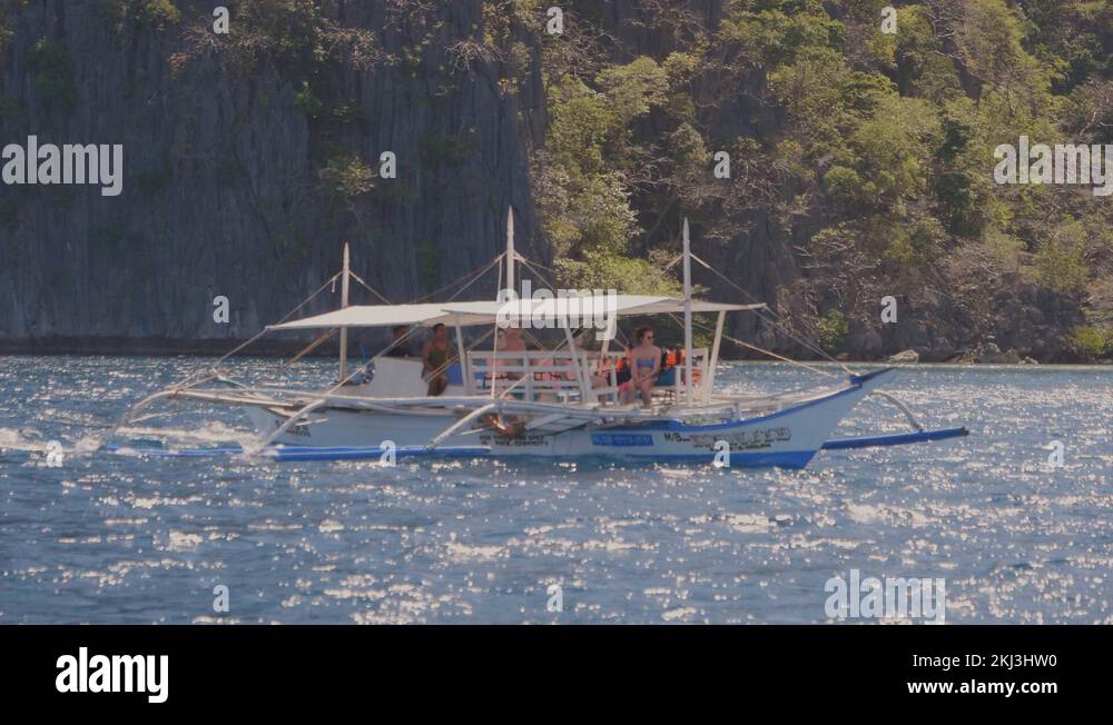 Coron island hopping Stock Videos & Footage - HD and 4K Video Clips - Alamy