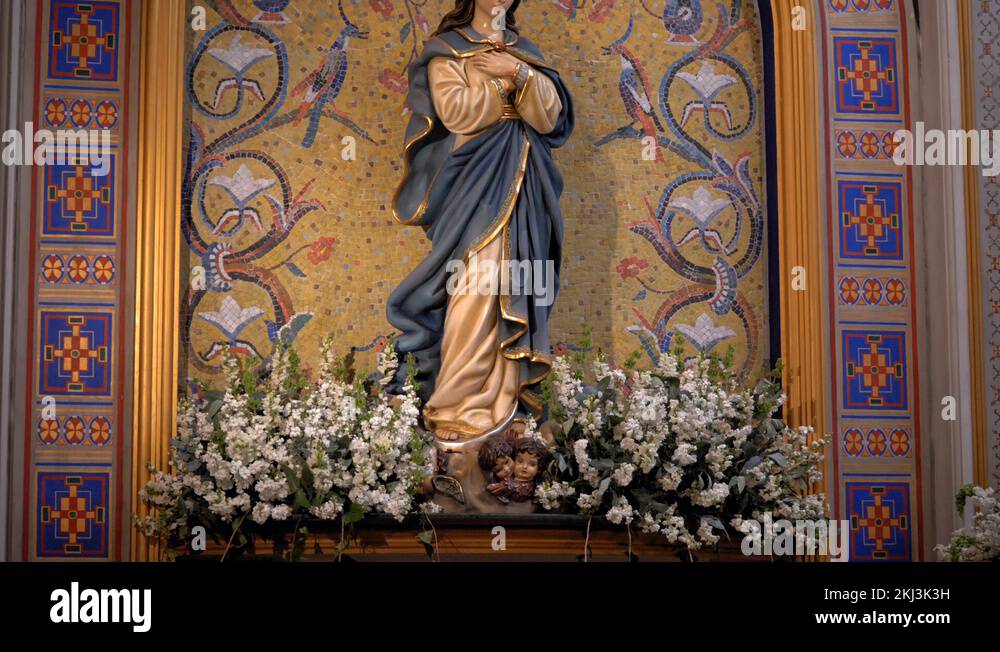 Virgin mary in the temple Stock Videos & Footage - HD and 4K Video ...