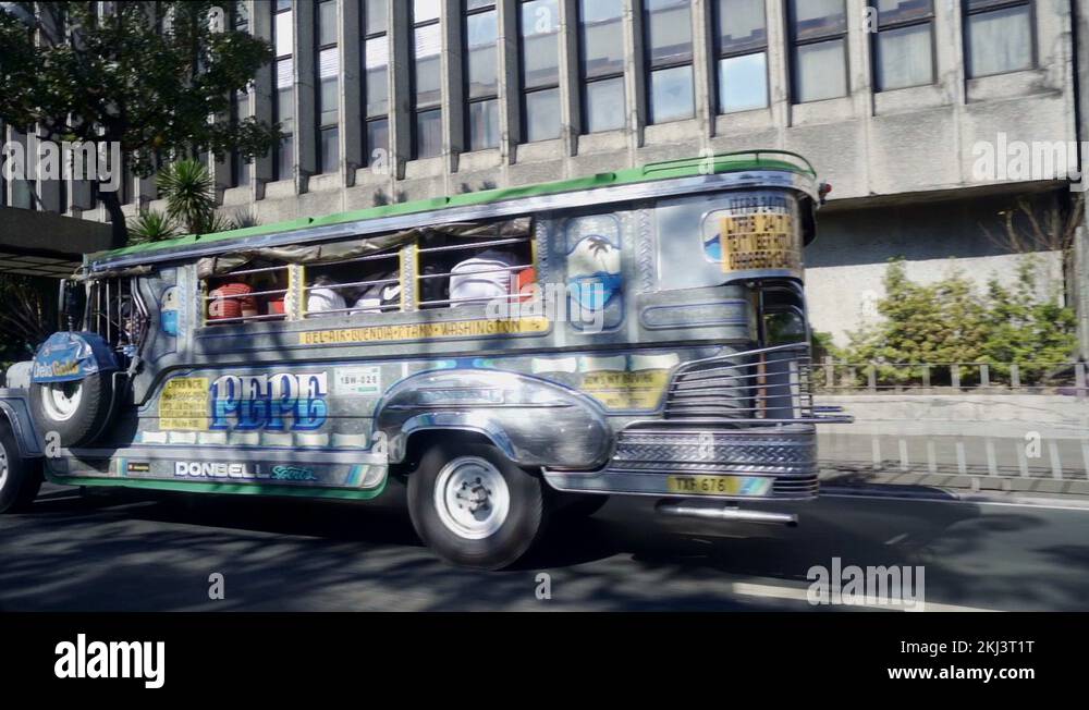 Jeepney a manila Stock Videos & Footage - HD and 4K Video Clips - Alamy