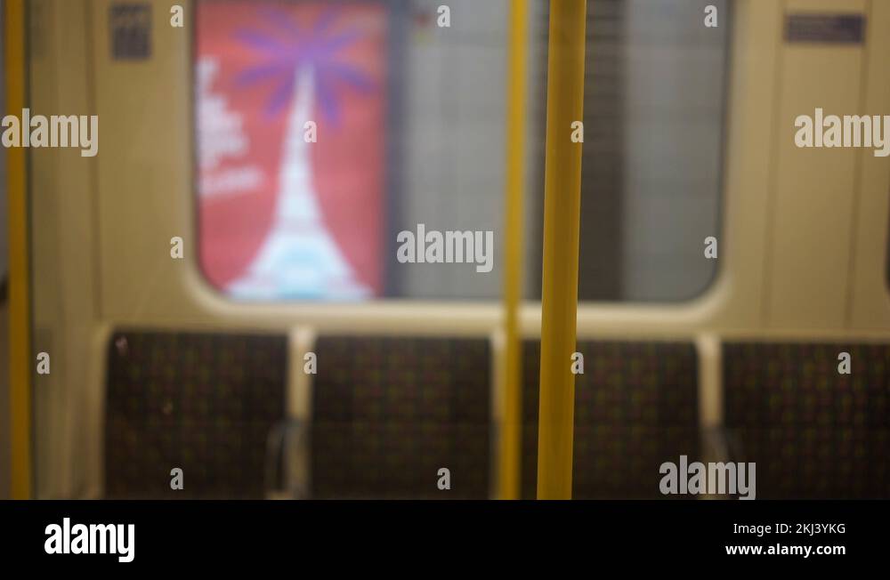 The london tube Stock Videos & Footage - HD and 4K Video Clips - Alamy