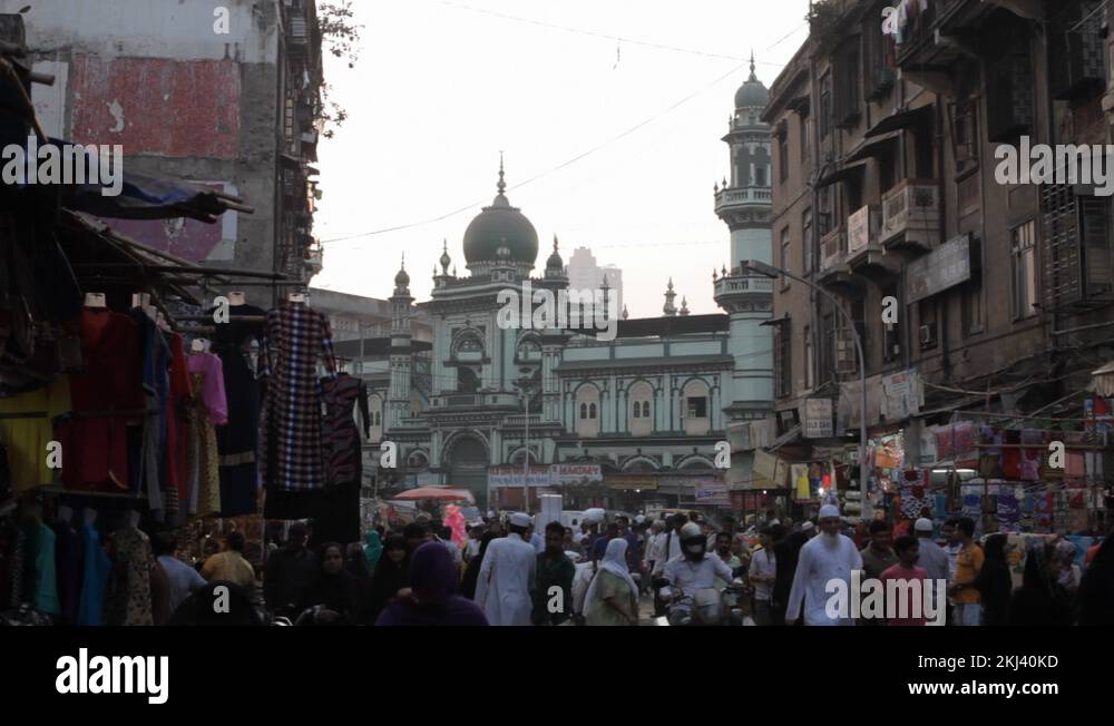 Masjid bunder Stock Videos & Footage - HD and 4K Video Clips - Alamy
