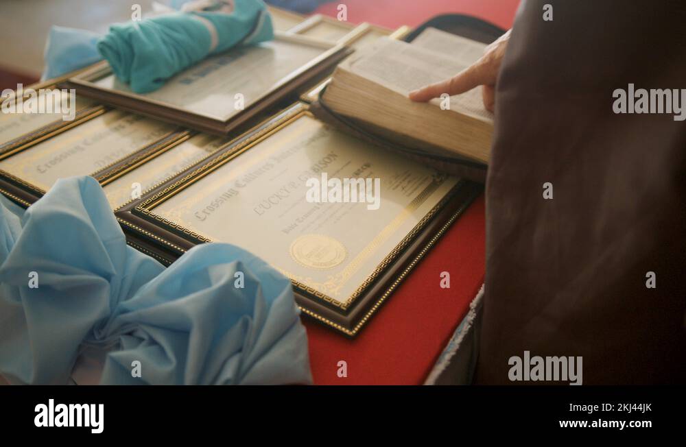 Diplomas ceremony Stock Videos & Footage - HD and 4K Video Clips - Alamy