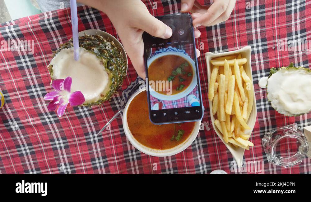 Mobile cuisine Stock Videos & Footage - HD and 4K Video Clips - Alamy