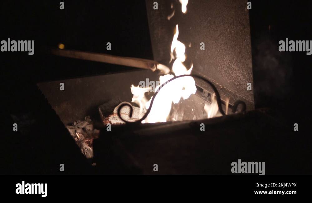 Burning fire in outdoor fireplace Stock Videos & Footage - HD and 4K ...