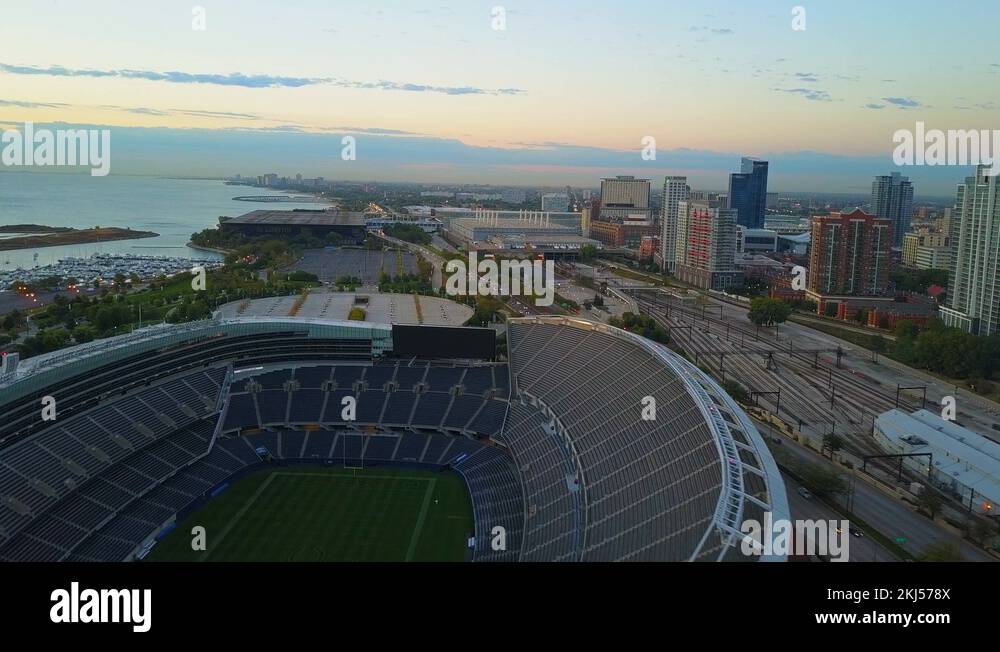 Lakefront arena Stock Videos & Footage - HD and 4K Video Clips - Alamy